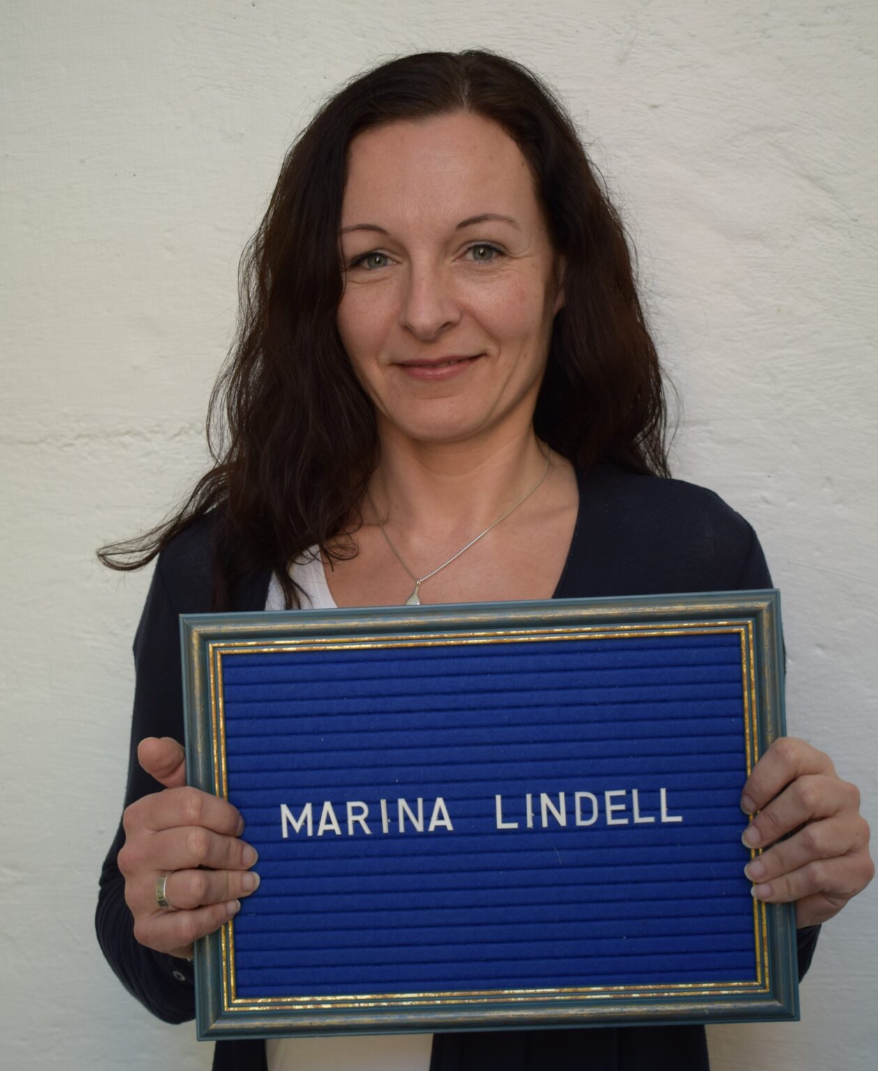 Vilka är vi? – Marina Lindell – Ett polariserat samhällsklimat i ...